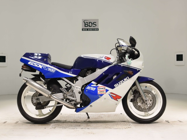 [7692] Suzuki GSX-R400 - GK73A-101619