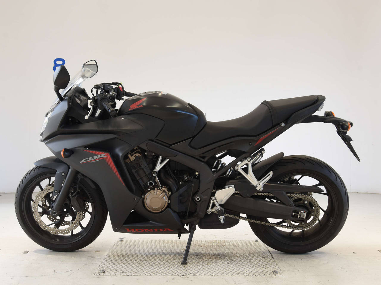 [0417] Honda CBR650F - RC83-1100407