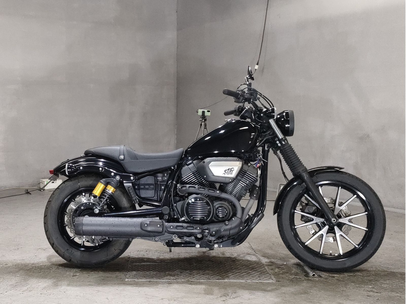 [7494] Yamaha BOLT 950R - VN04J-002324